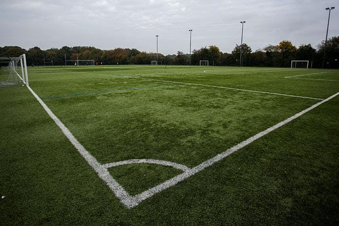 Playfinder | Book sports facilities online