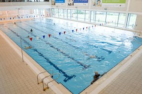 Swimming Pools in Bellingham Se6, London | Playfinder